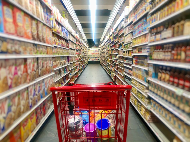 "Quality Grocery Services | Explore Grays Food Offerings"